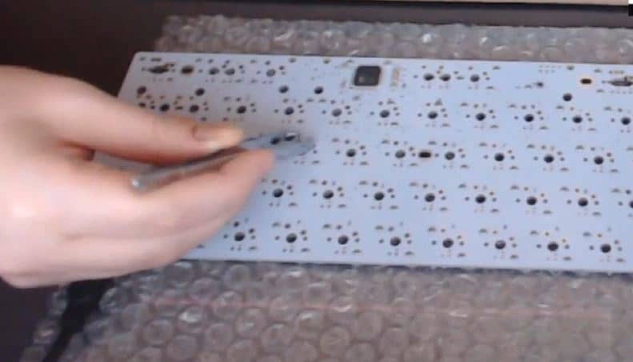 Le Guide Ultime des Claviers Mécaniques Personnalisés : Tout savoir sur ...